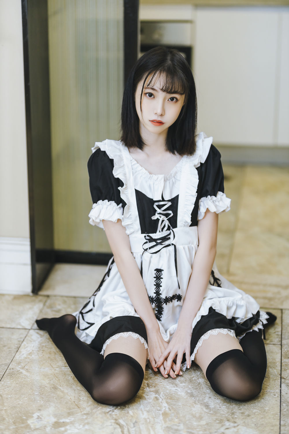 许岚LAN – 短裙女仆 [40P/713MB] – 雪花次元